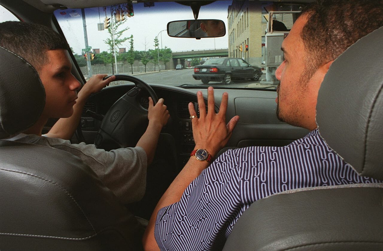 Steering Clear of Teen Driving Problems - Yurview